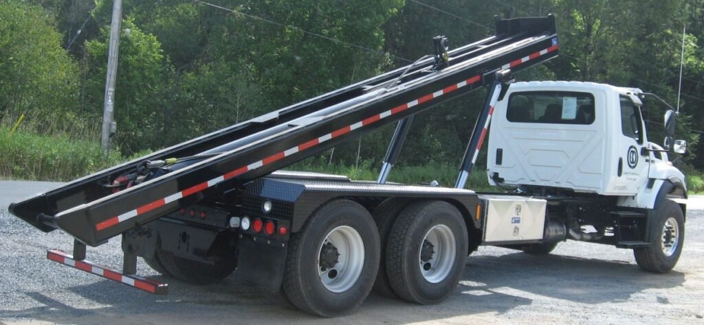 Roll Off Hoist Model TFR60 HD – Fanotech Manufacturing Corporation